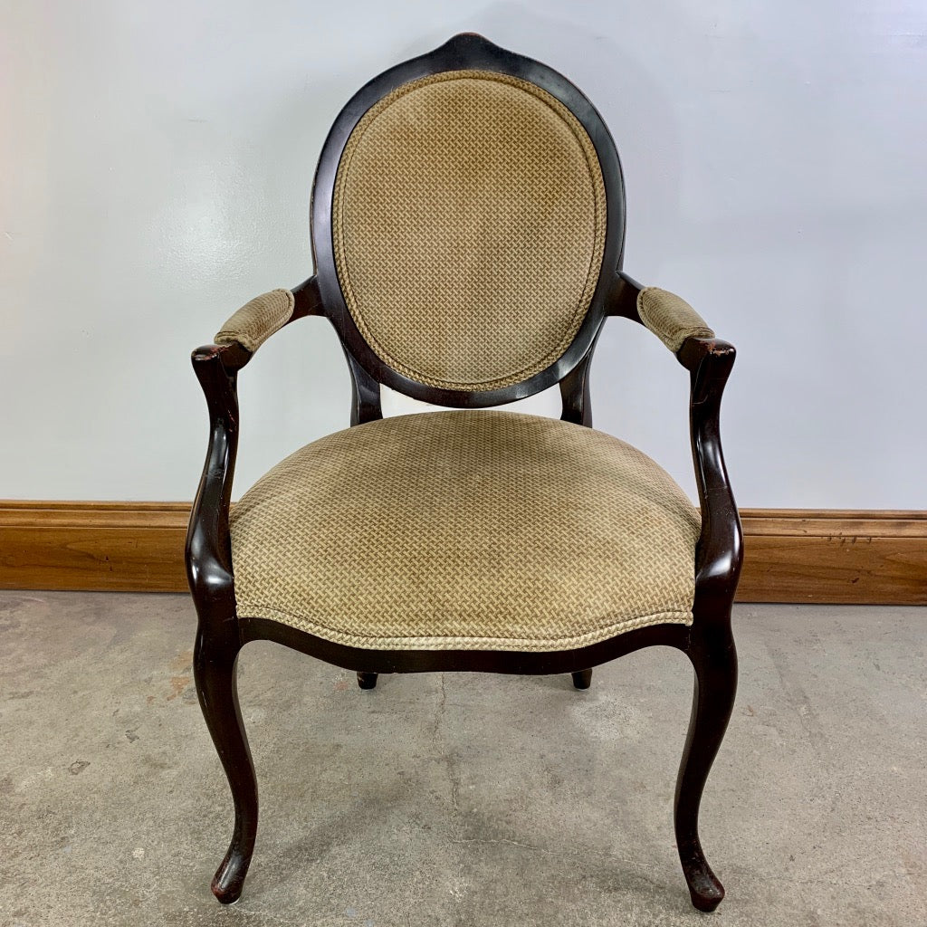 Accent Chairs – Out Of The Box